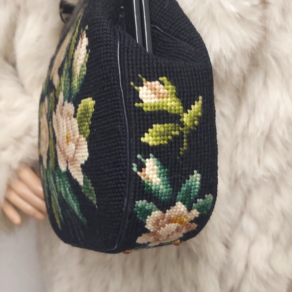 Vintage | Bags | Vintage Floral Needlepoint Roses Satchel | Poshmark